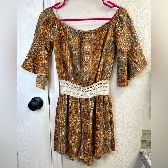 hello miss | Pants & Jumpsuits | Hello Miss Mustard Paisley Romper With ...